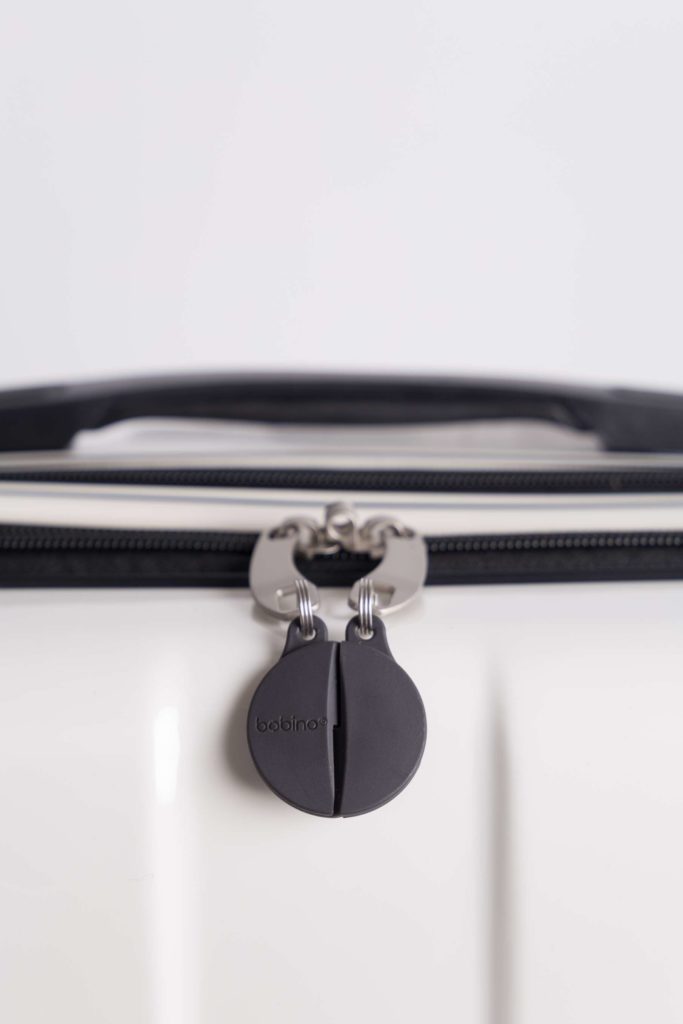 ZIPPER CLIP On the go security by ALOS. Product Design Studio.